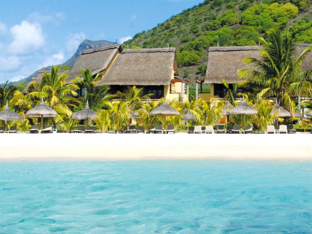 Dinarobin Hotel Golf & Spa Resort Overview | Mauritius Direct